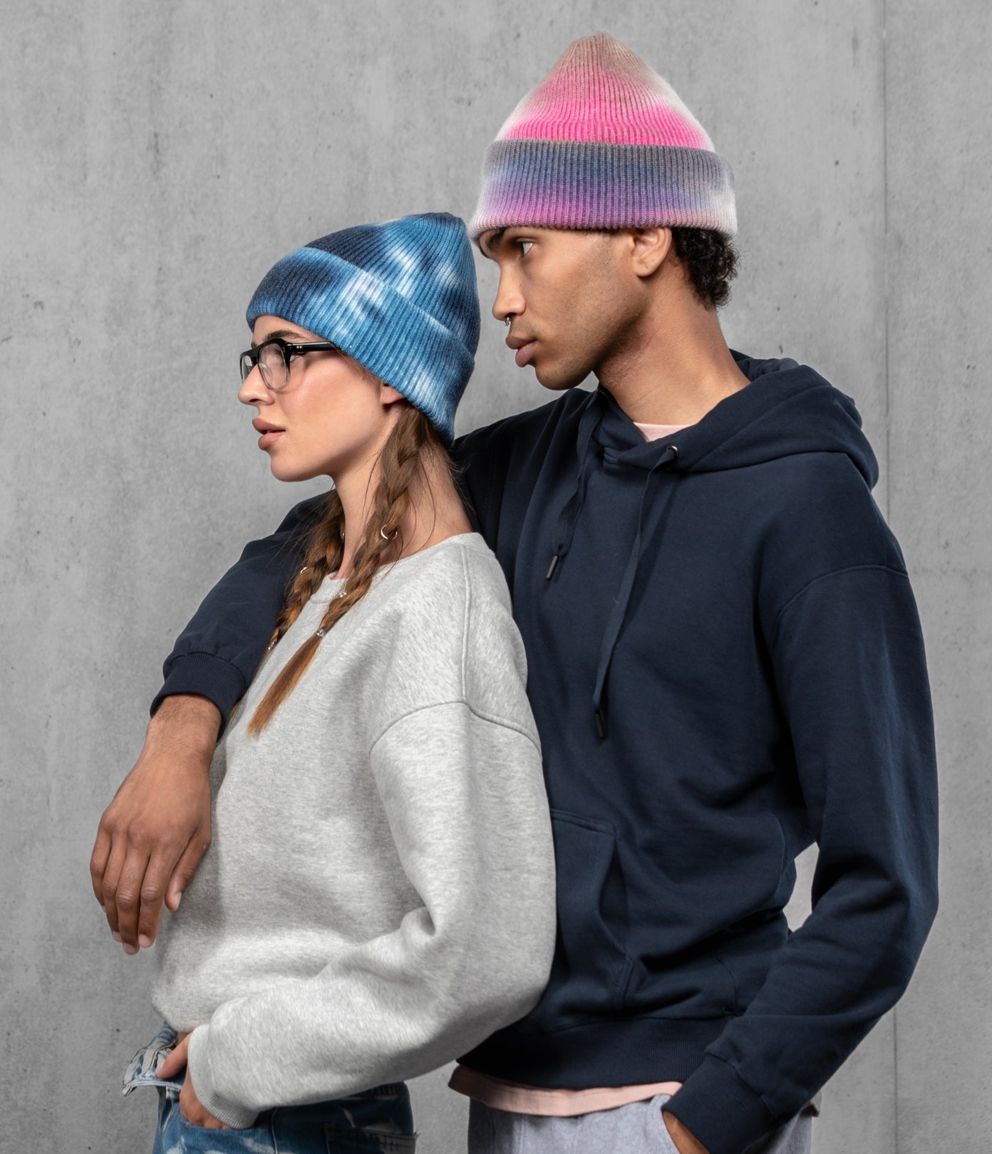 Tie-Dye Beanies – Wool Beanie Blend with Angora in Cool Colors – ENEX